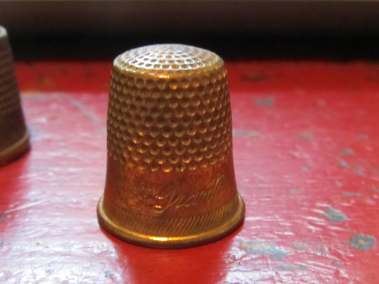5 Vintage Thimbles Grants Department Store Size 10 & 4 Open Top ...