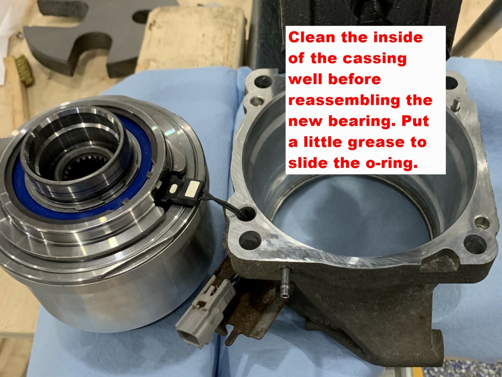 Bearing & deflector & seal Toyota Sienna coupling 41303-28011 41303 ...
