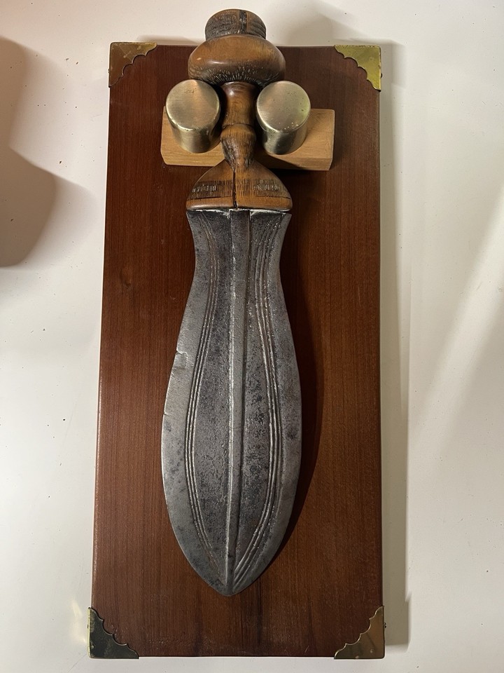 Antique KUBA/ IKUL Leaf blade Dagger Short Sword With Hanging Stand | eBay