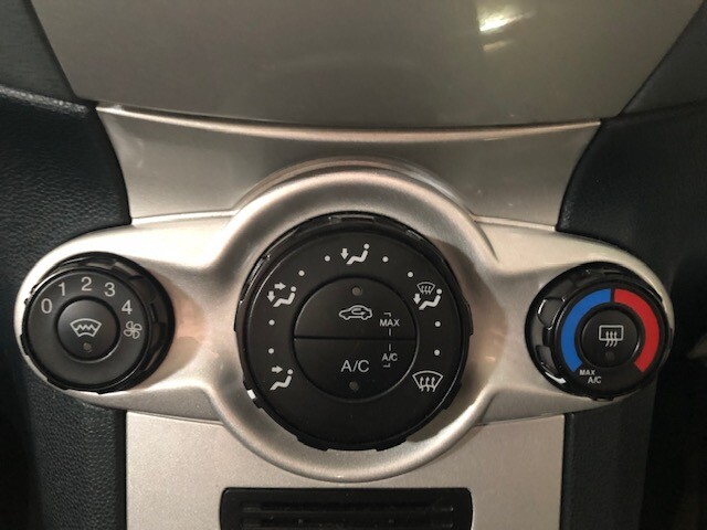 Ford Fiesta Mk7 aircon heater controls of 2011 | eBay UK