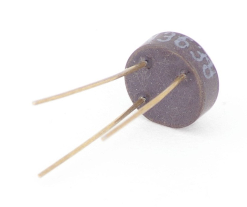 2N3638 LOT OF 1 MBR SILICON PNP TRANSISTOR 0.3 W 0.5 A ~ 2N3644, BC116A ...