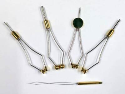 5 Pcs Fly Tying Tools , consisting of 4 models of Bobbins and 1 ...