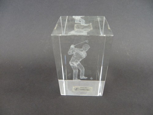 Crystal Clear Collectables Laser Art Golfer Paperweight. 3.1" tall 2 ...