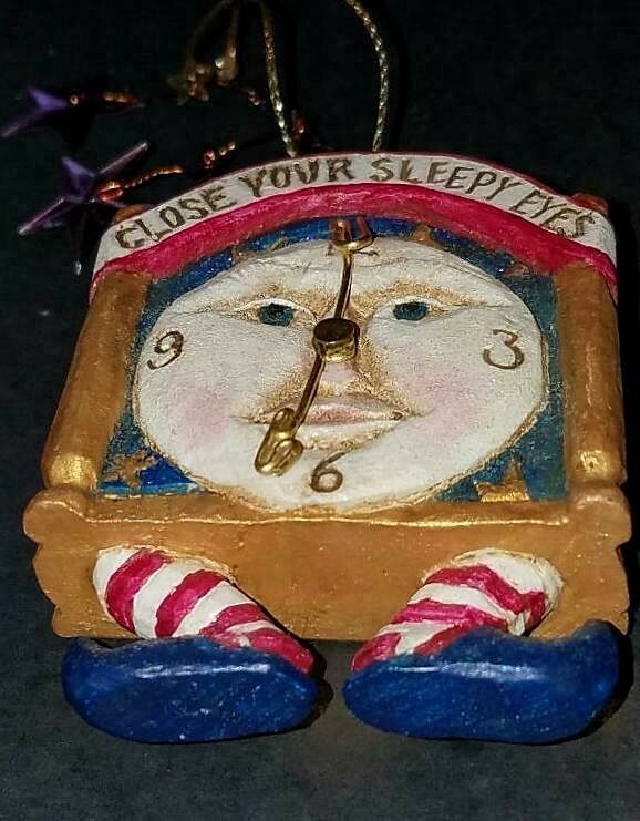 PAM SCHIFFERL ... CLOCK FACE ORNAMENT ... RETIRED CHRISTMAS CREATION ...
