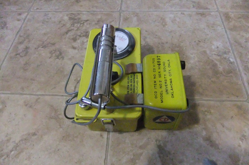 New In Box!! CDV-705 Loud Speaker and Extras!! For CDV-700 Geiger ...