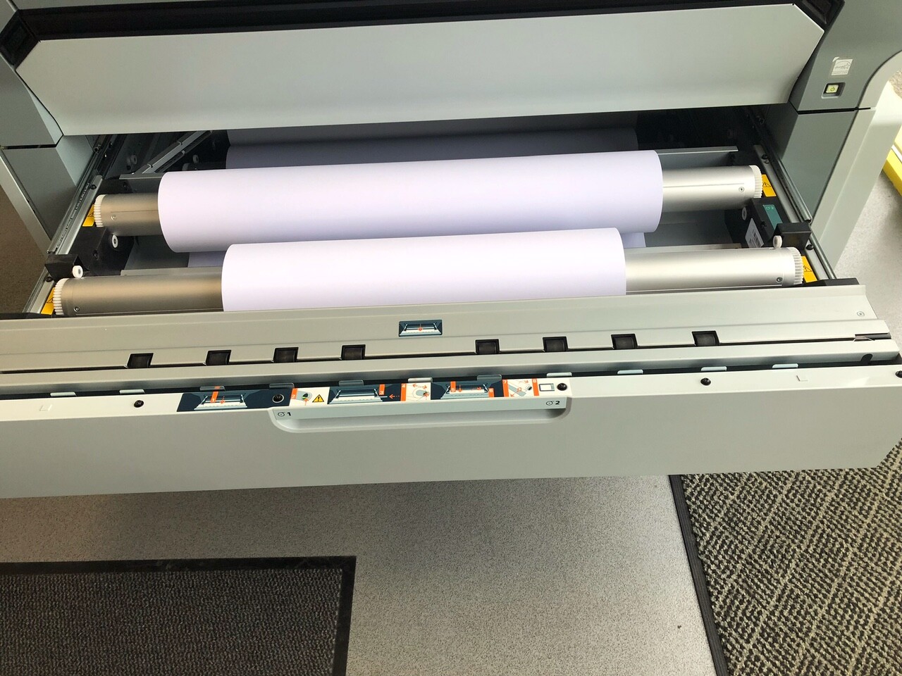 CANON OCE COLORWAVE 700 LARGE FORMAT COLOUR PRINTER & LARGE FORMAT ...