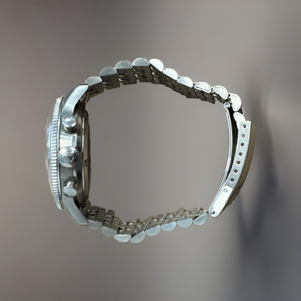 1960's Universal Geneve Aero-Compax Reference 890100/01 Men's Pilot ...