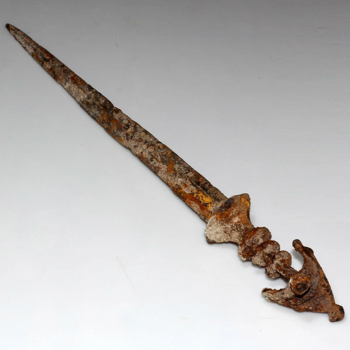 Hittites Iron Weapons