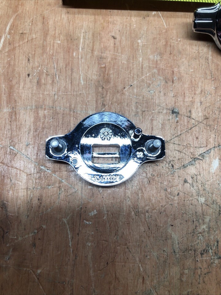 Quantity 2 OEM Harley Softail Heritage Red Concho Seat, Sissy Bar ...