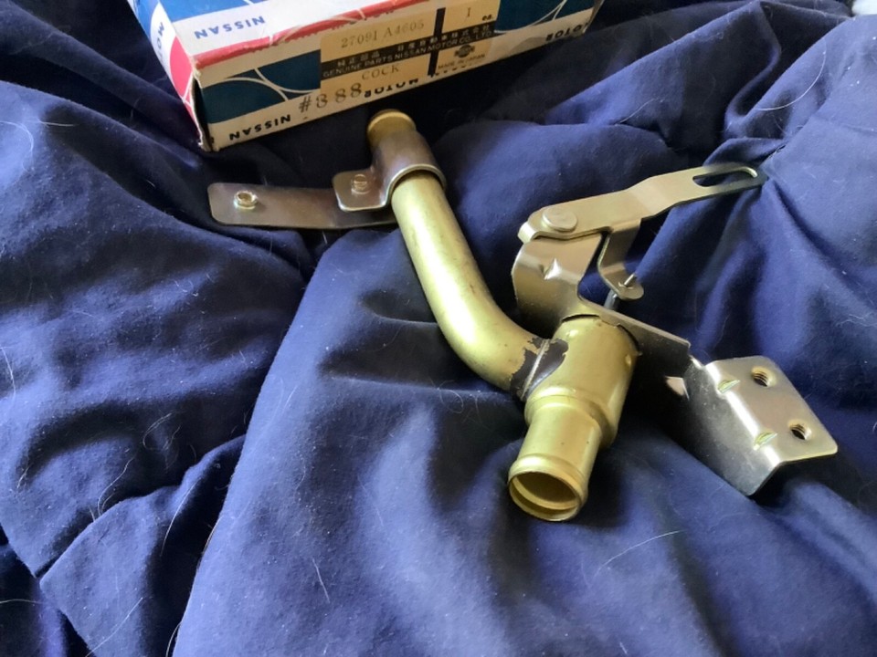 DATSUN 510 heater valve assembly (late). nos. 27091-A4605 | eBay
