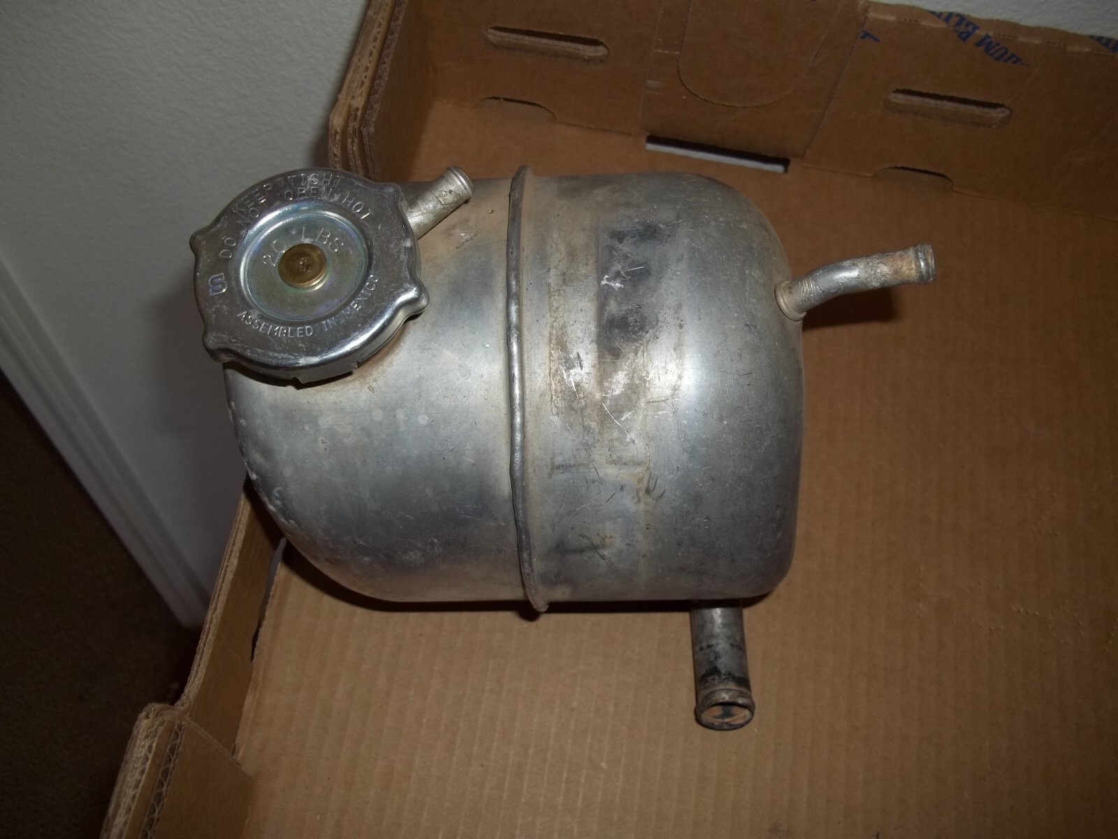 Corvette Aluminum Expansion Tank GM 3161016 Date Code 70H OEM | eBay