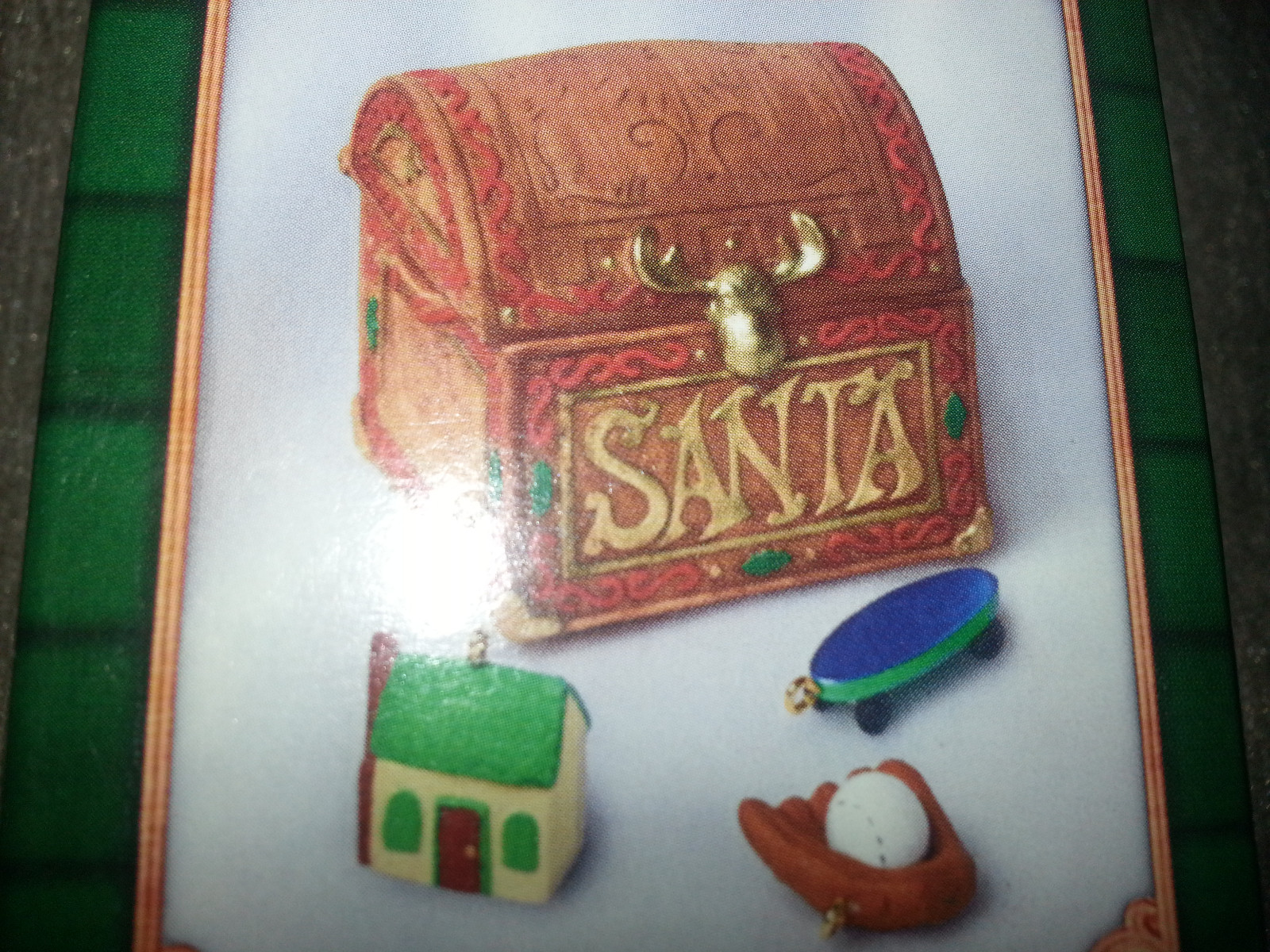 HALLMARK Keepsake 2001 SANTAS TOY BOX CHEST Set of 4 CHRISTMAS ORNAMENT ...