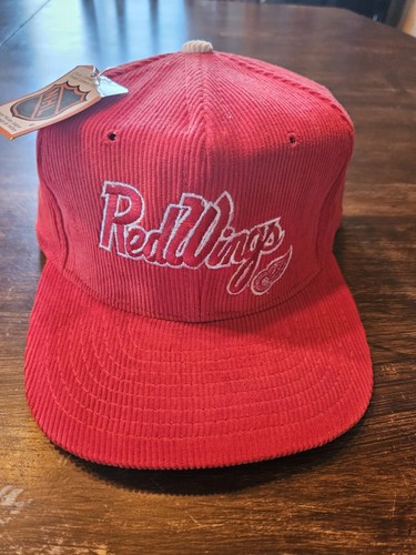 Vintage Detroit Red Wings Corduroy Script Snapback Hat Pro Star ...