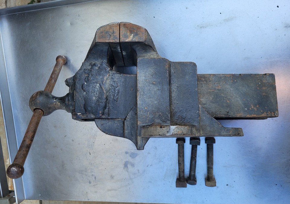 Prentiss MONARCH Vise No. 215 P V Co. Lion Head - Stationary Vise 4 ...