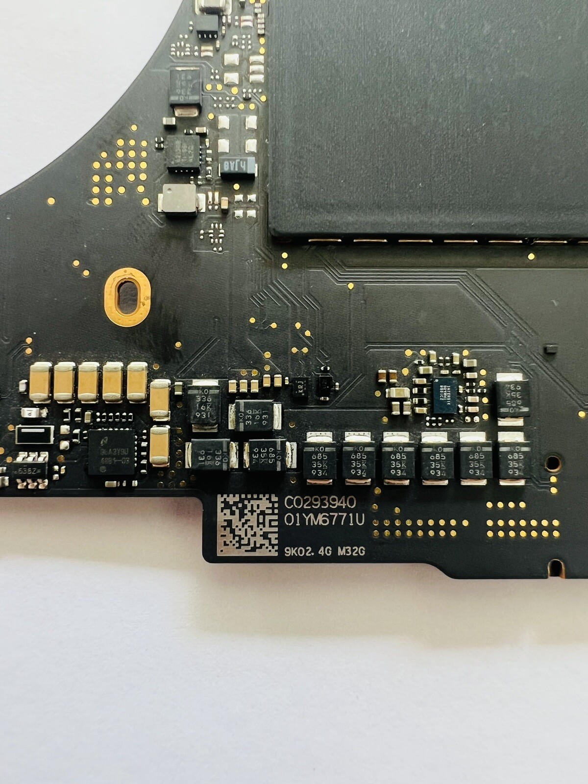 Apple MacBook Pro 15 A1990 LOGIC board 2018 2019 i9 2.4 32 gb Touch iD ...