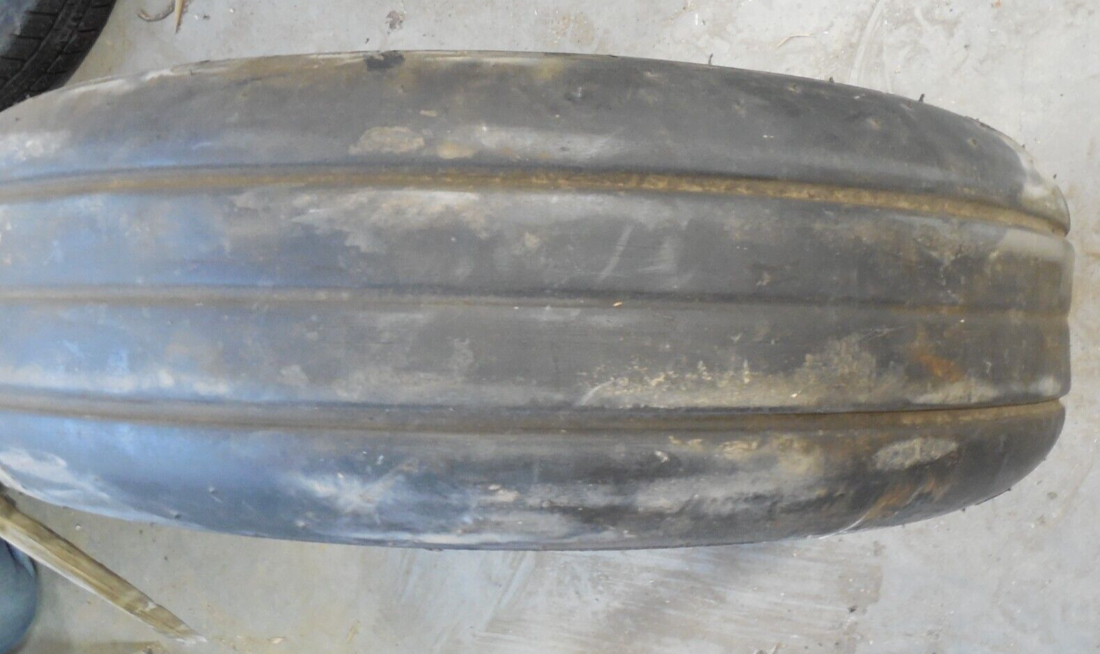 BFGoodrich 27x7.75-15 12 Ply Tire