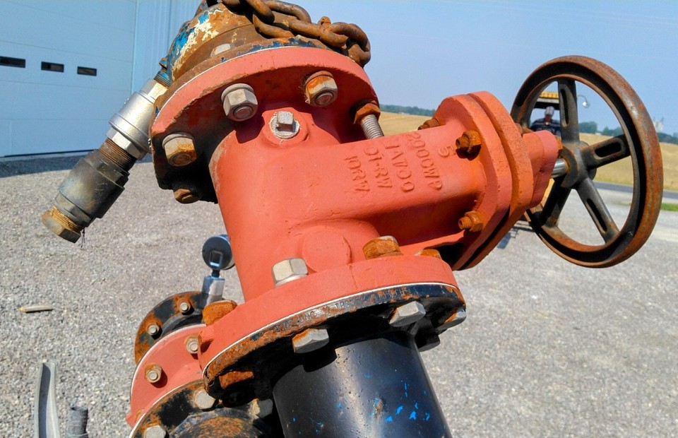 Doda AFI-35 Horizontal High Pressure Manure Pump with Pig Launcher, 6 ...