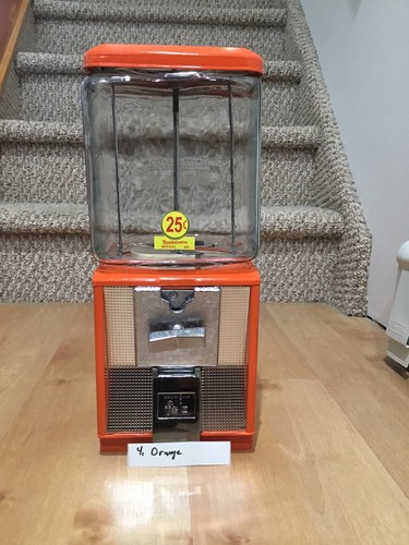 Northwestern 60 Gumball Machine, Glass Globe, Lock & Key, 25 Cent ...