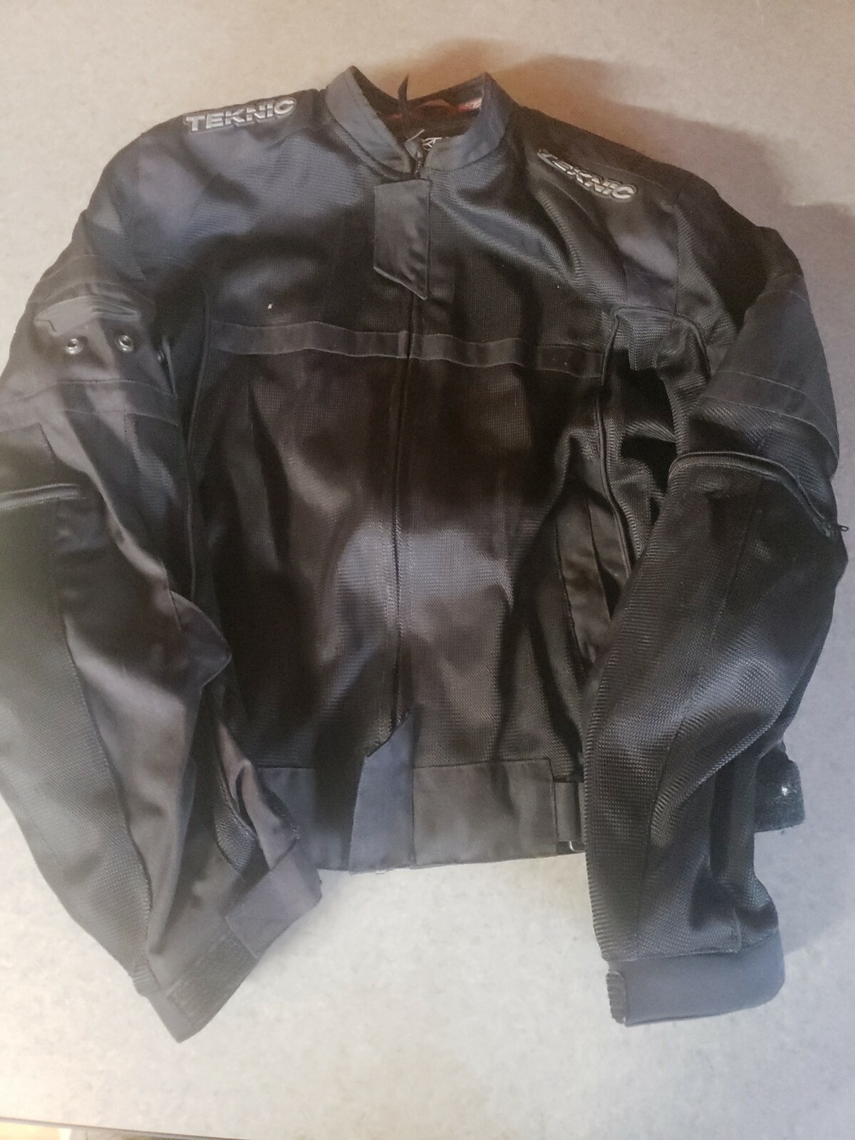 Teknic+Men%27s+Armor+Supervent+Motorcycle+Jacket+Black+44 for sale ...