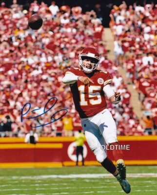 Patrick Mahomes Kansas City Chiefs "Side Arm" Autographed Signed ...