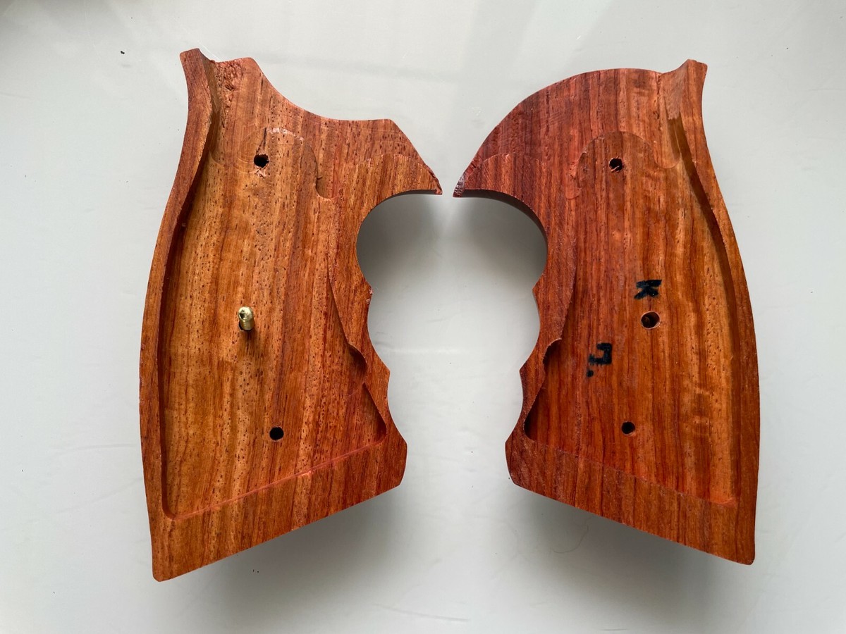 Smith & Wesson K Frame Square Butt Combat Grips