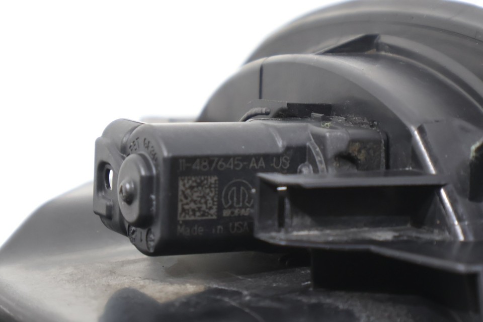 2019 - 2026 RAM 1500 FUEL TANK FILLER POCKET DOOR LID FLAP COVER OEM | eBay