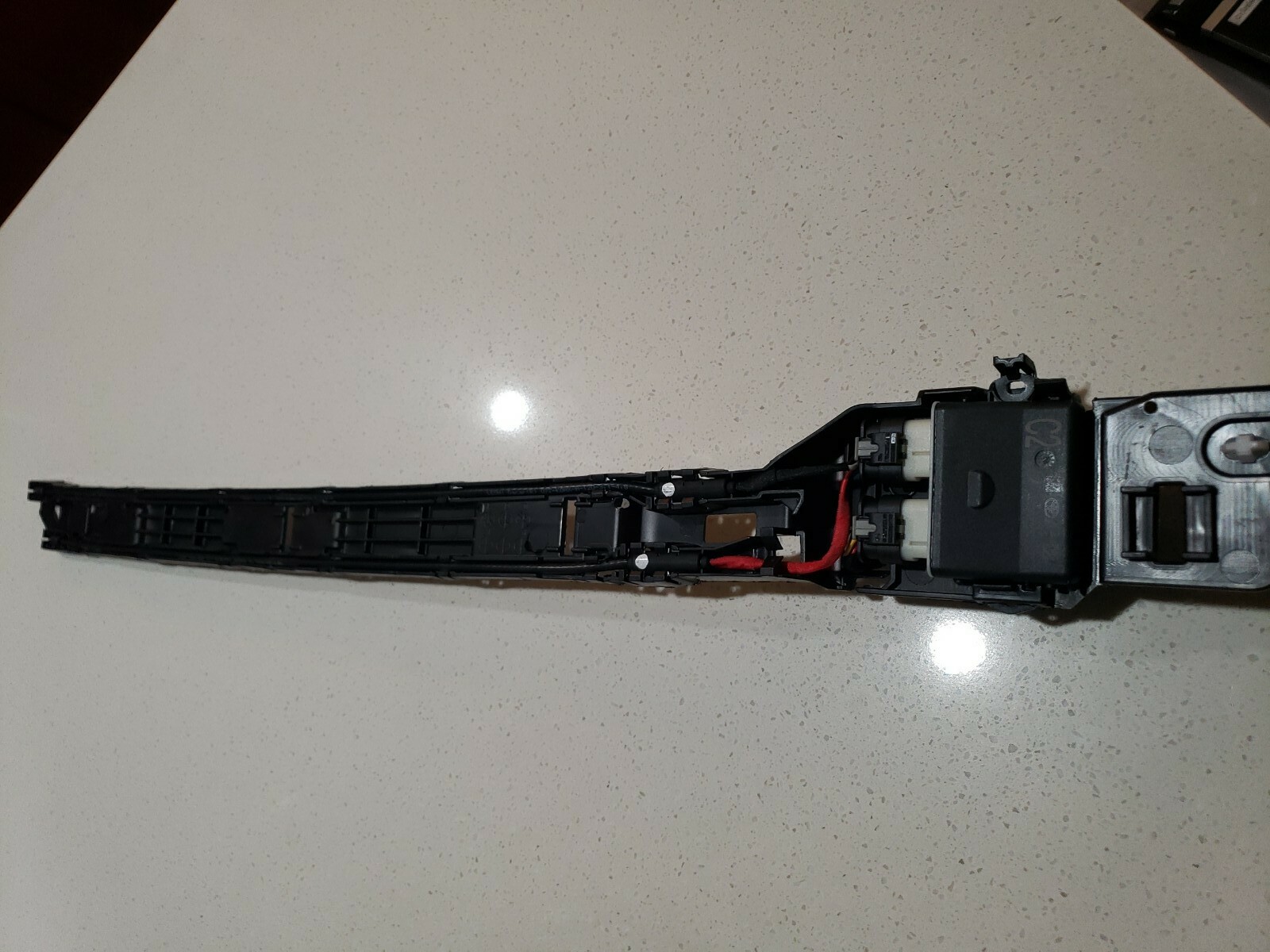 🛻Toyota Highlander OEM rear kick sensor 891B2-0W110 **Free Shipping***🛻 ...