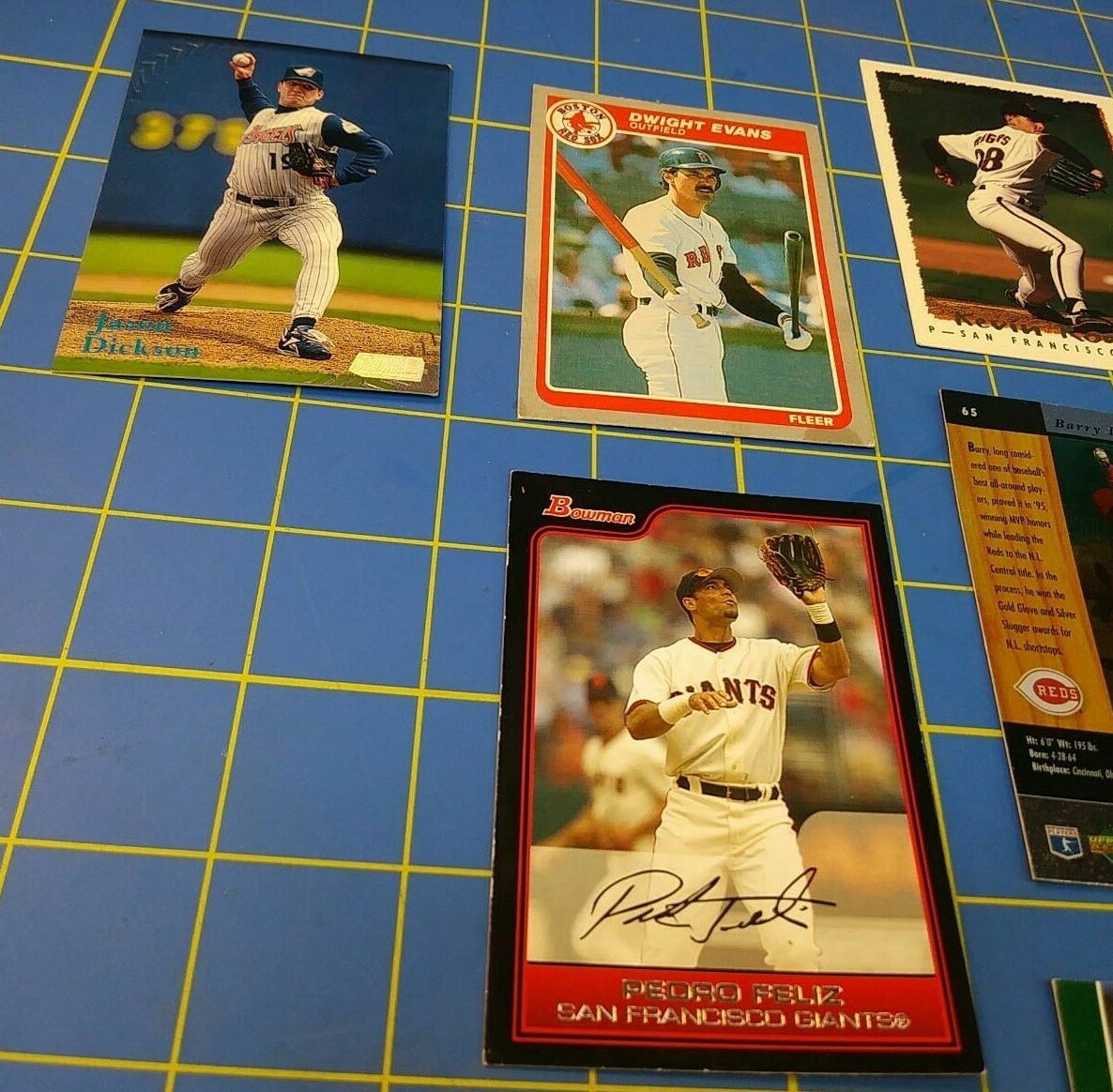 Lot of 21 Cards baseball cards. Topps. Dwight Evans 158 Jason Dickson ...