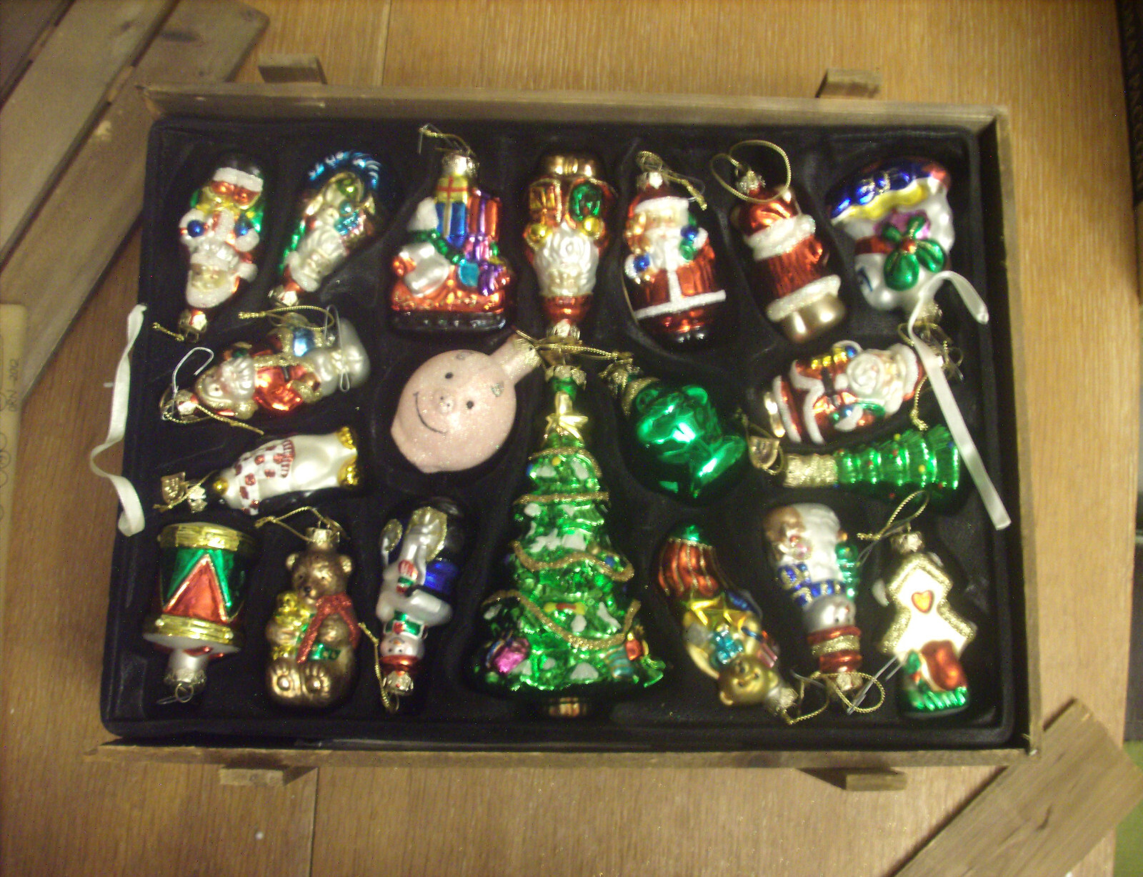 Thomas Pacconi 2003 Collection 41-Pc Christmas Classic Blown Glass ...