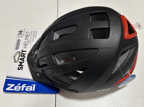 Zefal Black Smart Light-up Bike Helmet Universal Dial Fit 17 Vents 2 ...