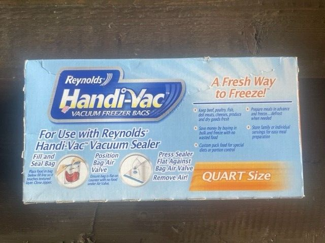 Reynolds Handi-Vac Vacuum Freezer Food Storage QUART Bags 14 New | eBay