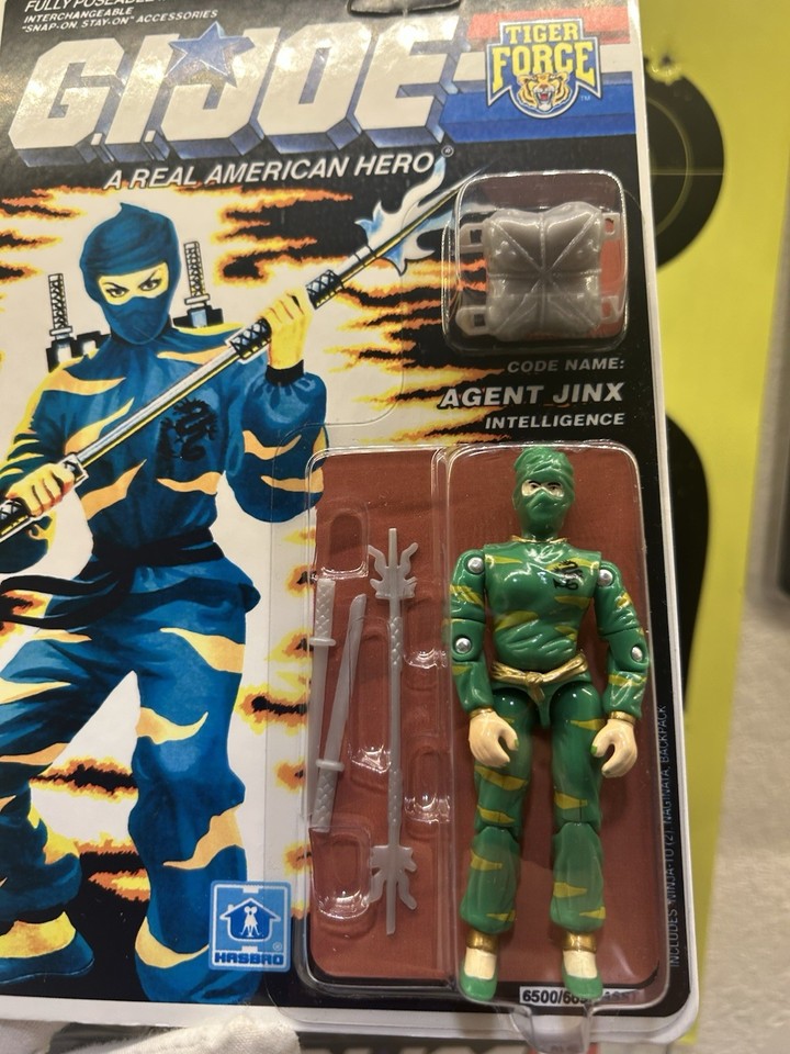 Gi Joe 2003 Style Tiger Force Agent Jinx TRU exclusive ReCarded Moc ...