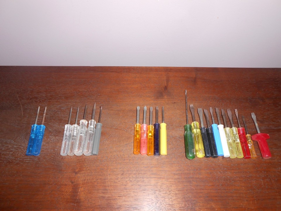 Vintage Small Screw Drivers SCRATCH AWL, STRAIGHT, PHILLIPS, PILOT HOLE ...