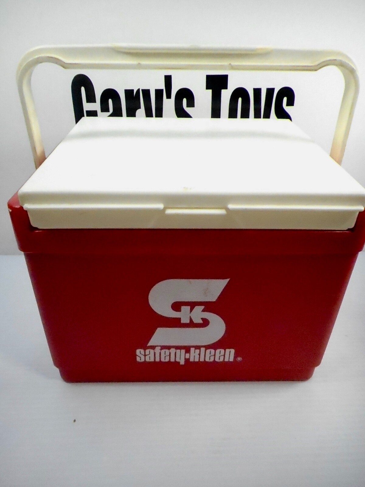 Safety - Kleen Cool Box Portable Cooler With Handle And Sandwich Holder ...