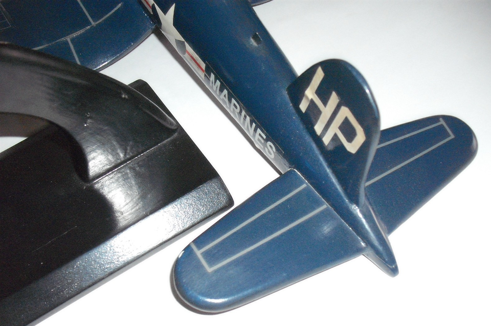 Aircraft Desk Top Model Large 1/32 Scale Wood Model WW2 F4U-4 Corsair ...