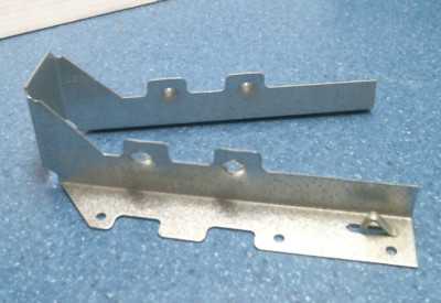 Simpson Strong Tie ZMAX 2X8 Face Mount Joist Hanger (LUS28Z) FS | eBay