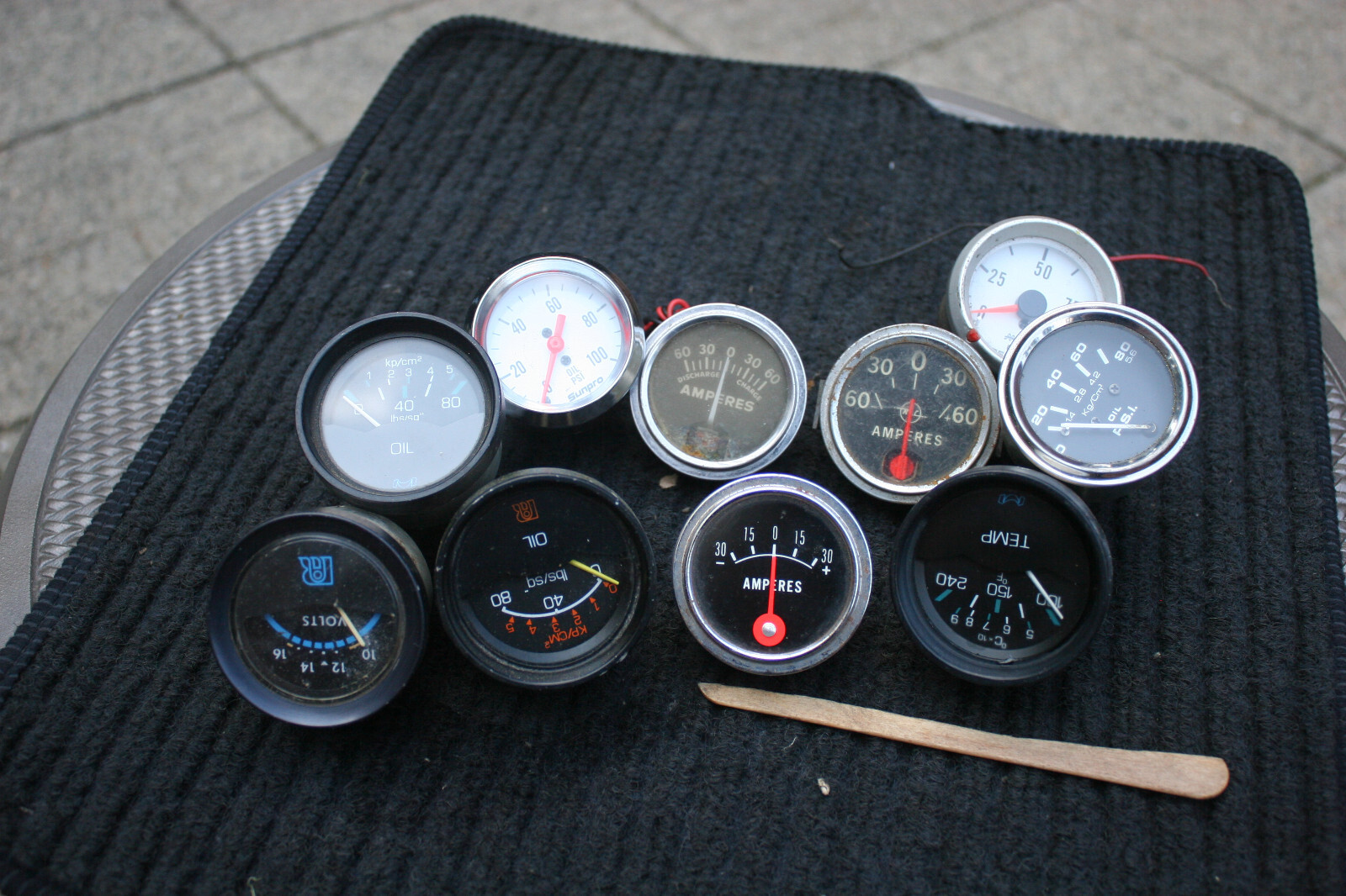 (10) Miscellaneous Gauges - R.I. Sunpro Oil RAC Amp Marine - Lot #4 | eBay