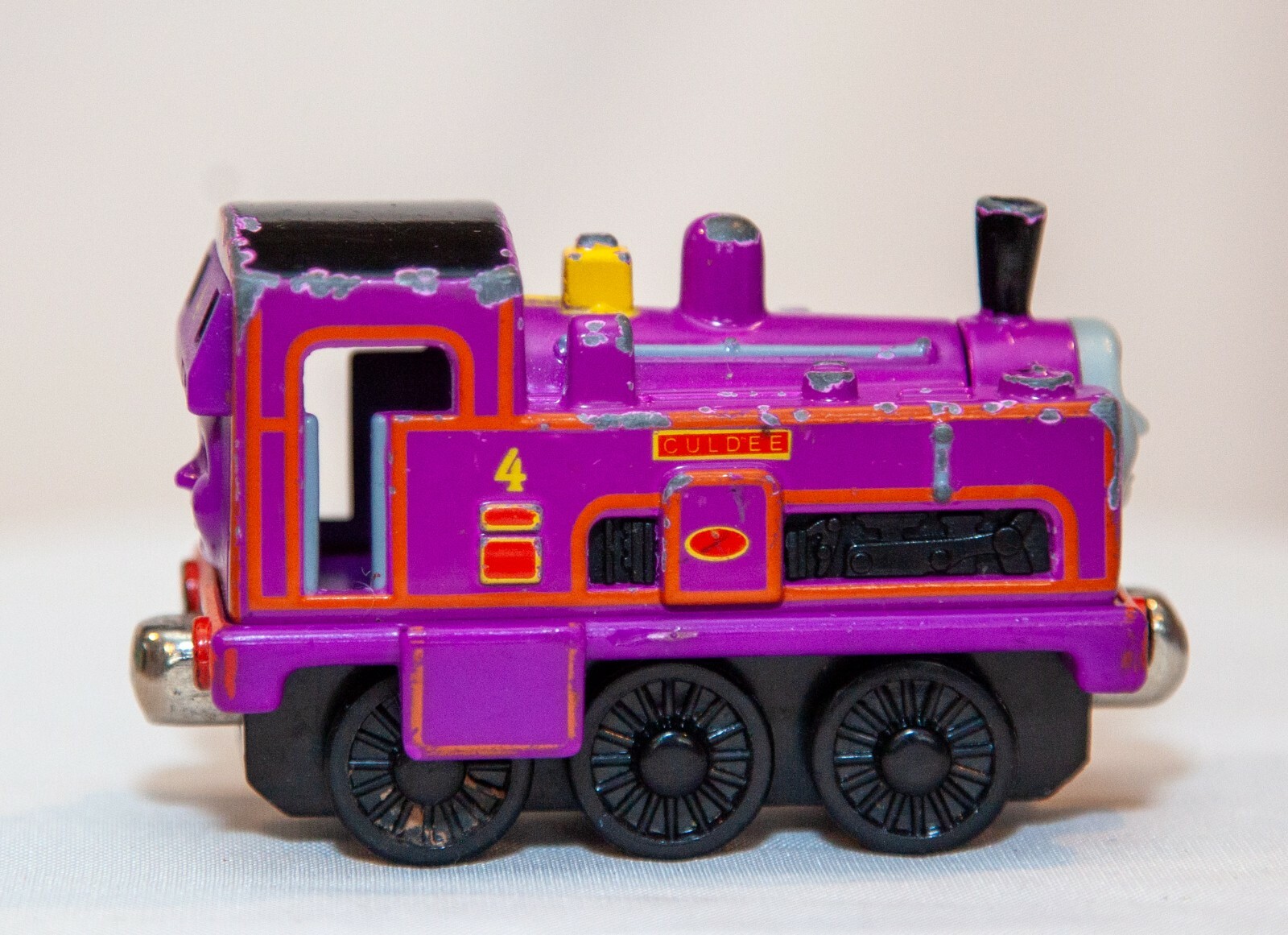 CULDEE # 4 Thomas & Friends Take N Play Along Diecast Metal 2006 Face ...