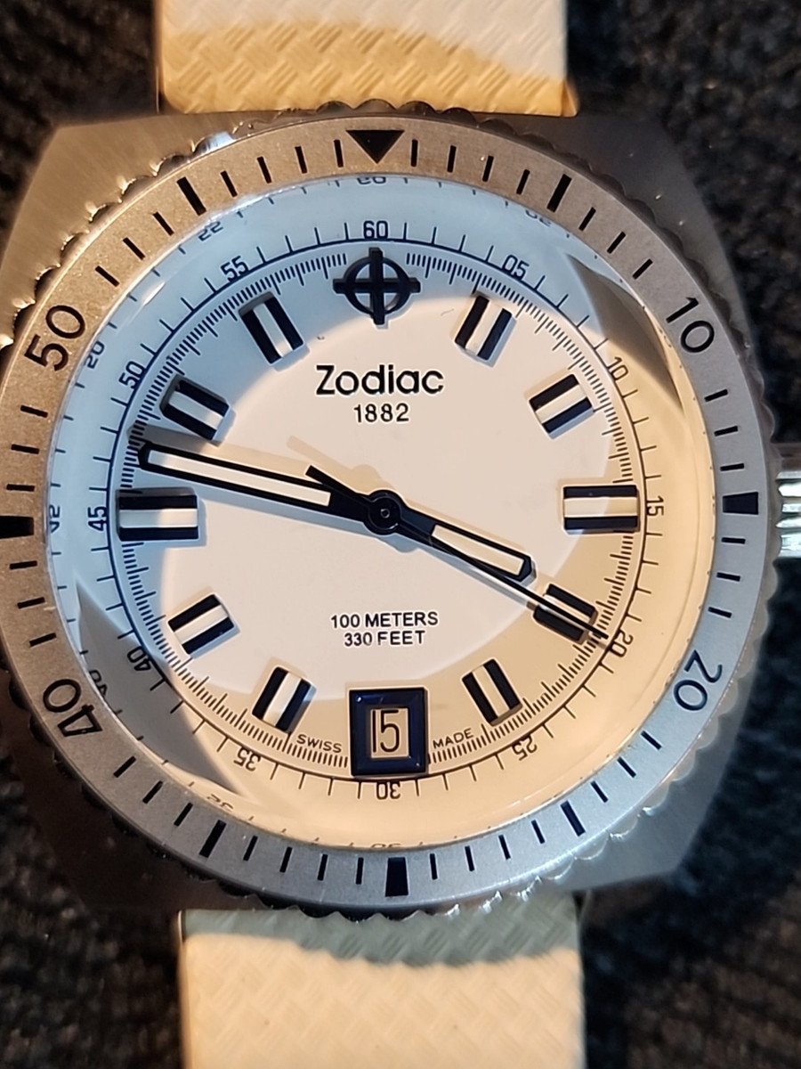 ZODIAC 1882 Z02244 02764 White And Blue Dial Beautiful Swiss ZODIAC 1882 Z02244 02764 White And Blue Dial Beautiful Swiss