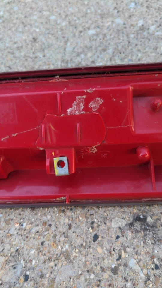2002 2003 2004 2005 2006 Cadillac Escalade 3rd Brake Light OEM GM ...