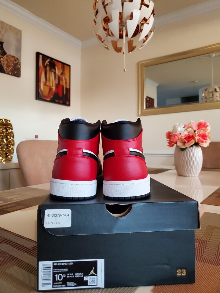 Nike Air Jordan 1 Mid Chicago Black Lost Toe High Low Found 554724-069 ...
