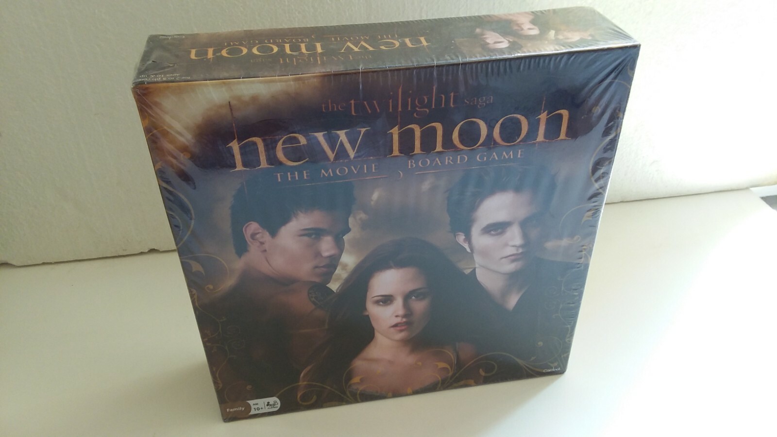 Twilight Moon The Movie Board Game #97016 2009 Cardinal for sale online ...