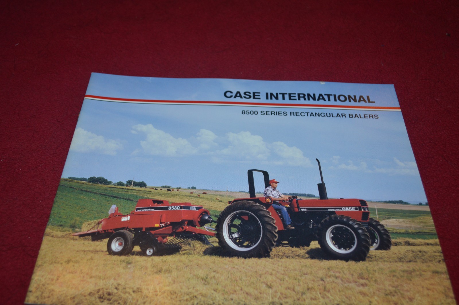 Case International 8520 8530 8540 8550 8580 Baler Dealer's Brochure ...