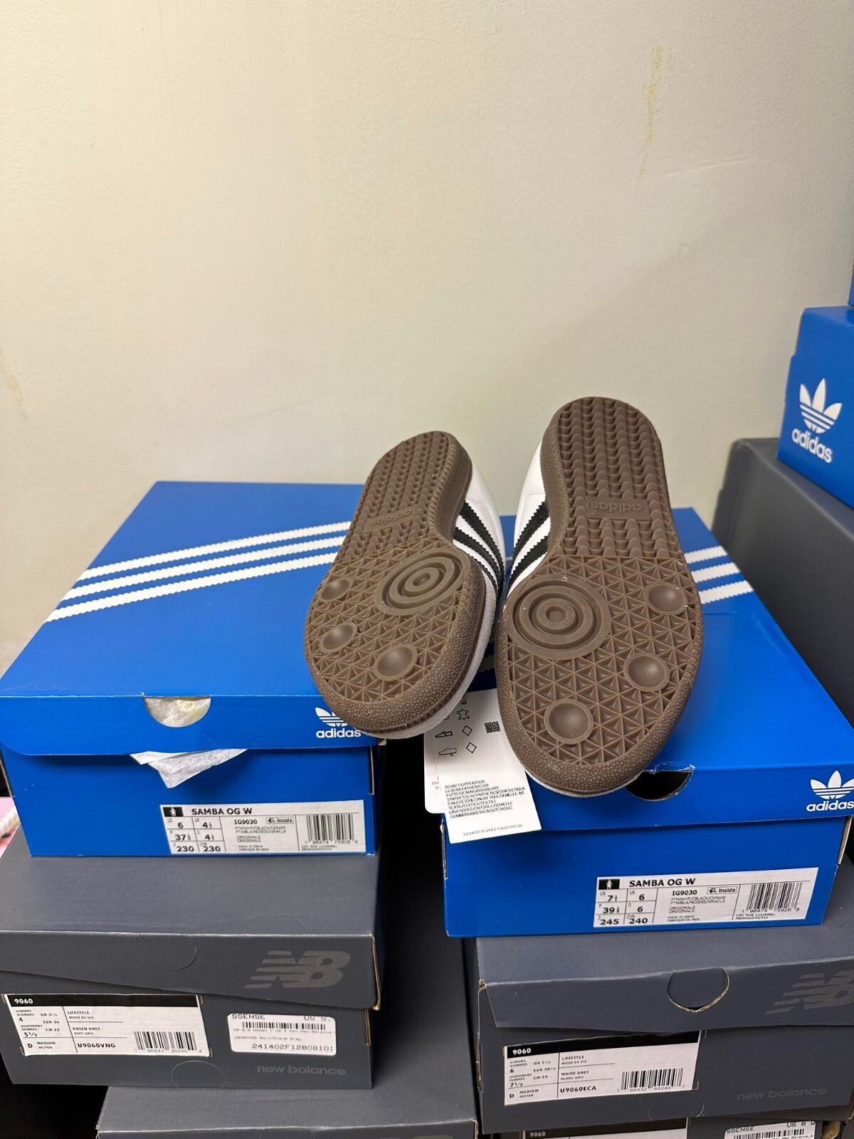 Sizes 6W to 8.5W - adidas Samba OG White (Womens) - IG9030 - BRAND NEW ...