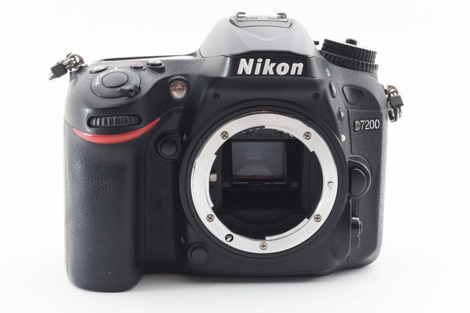 Near Mint Nikon Nikon D7200 24.2 MP Digital SLR Camera SLR Body ...