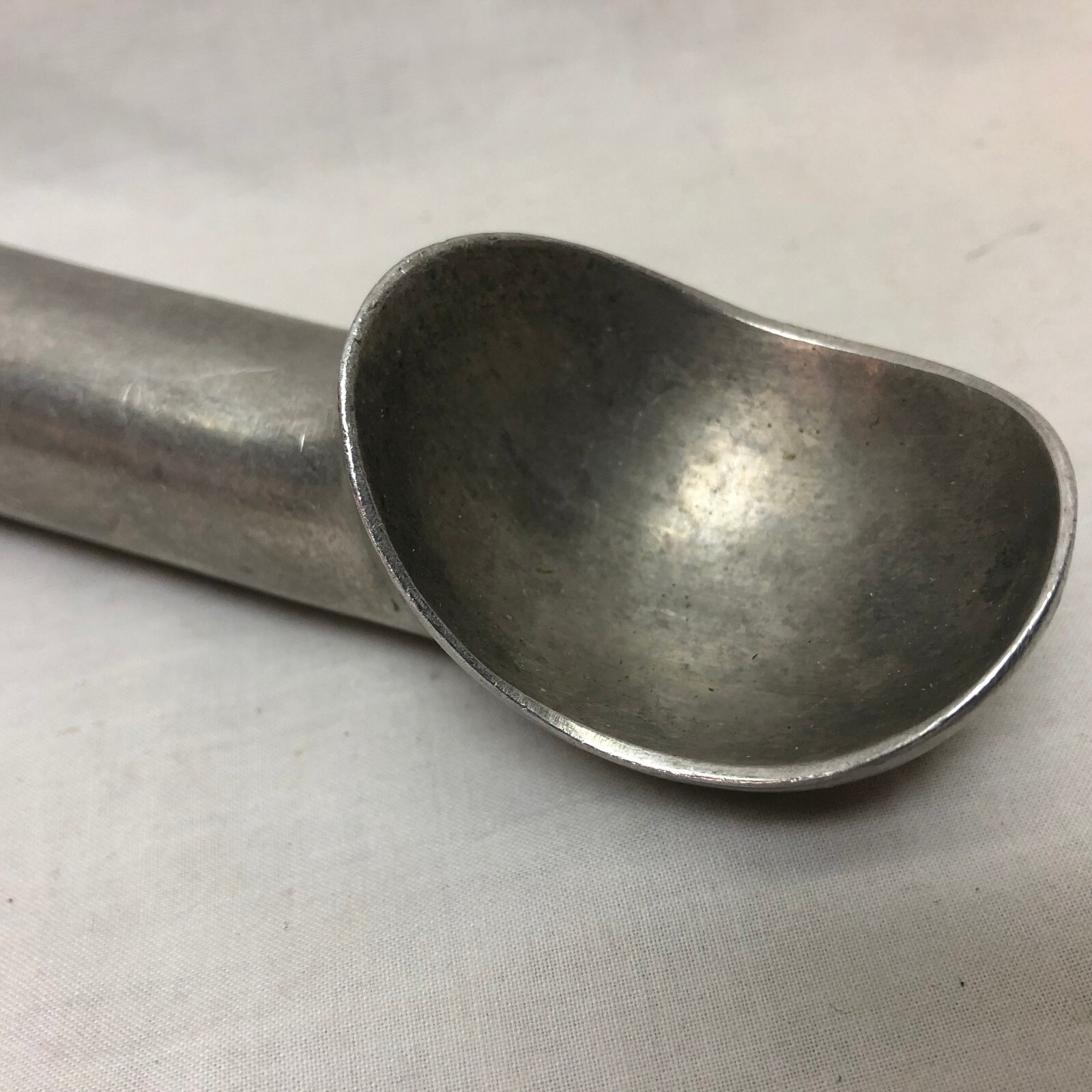 Zeroll Ice Cream Dipper Scoop Roll Dippers 24 Made in Maumee Ohio USA ...