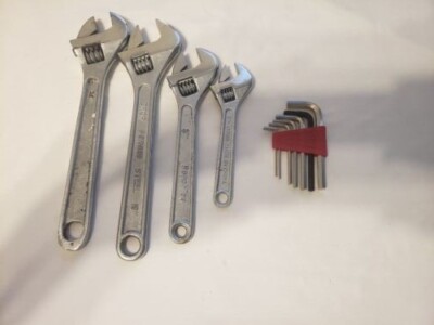 11 PIECES TOTAL: 4 PC ADJUSTABLE WRENCH SET AND A 7 PC HEX WRENCH SET ...