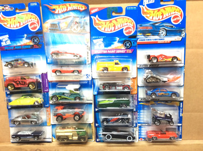 HOT WHEELS " MISC LOT OF 20 DIFFERENT CARS " EXCELLENT CARDS VARIOUS ...