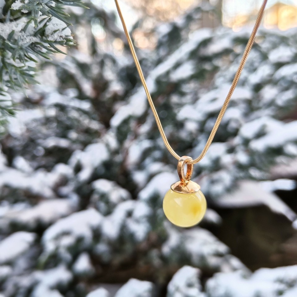Amber Pendant Gold Plated Sterling Silver 925 Chain White Yellow Round ...