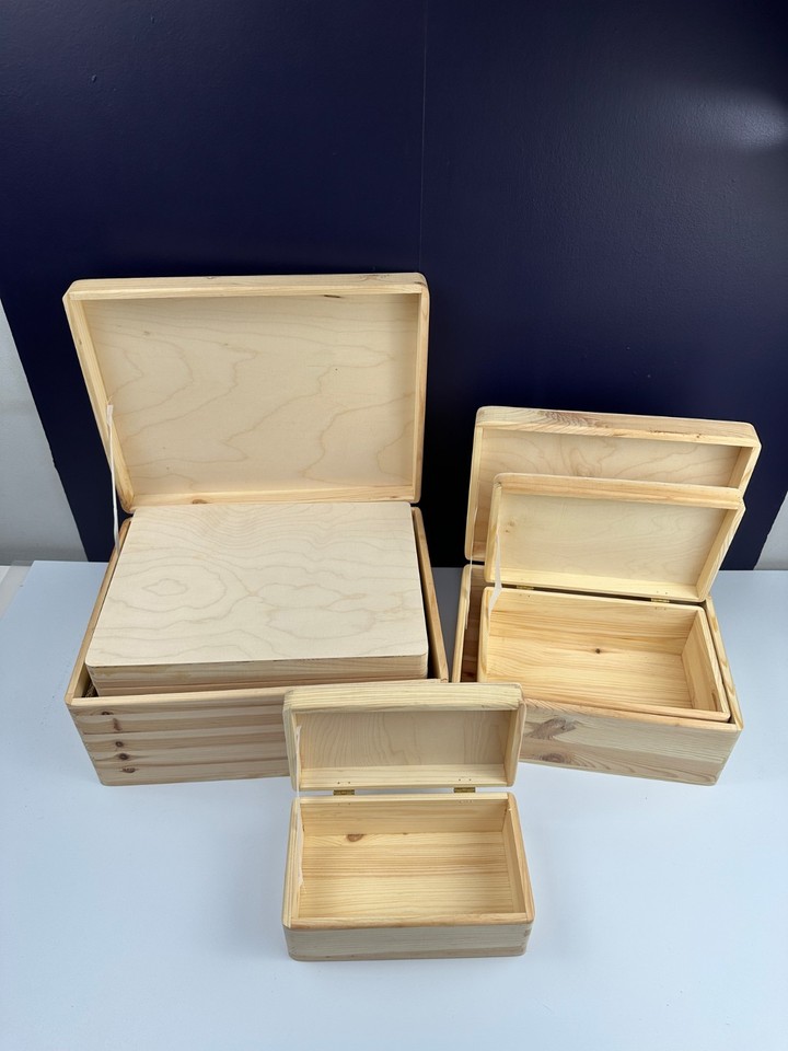 Stacking deluxe pine storage boxes. 5 boxes in a set with hinged lids ...